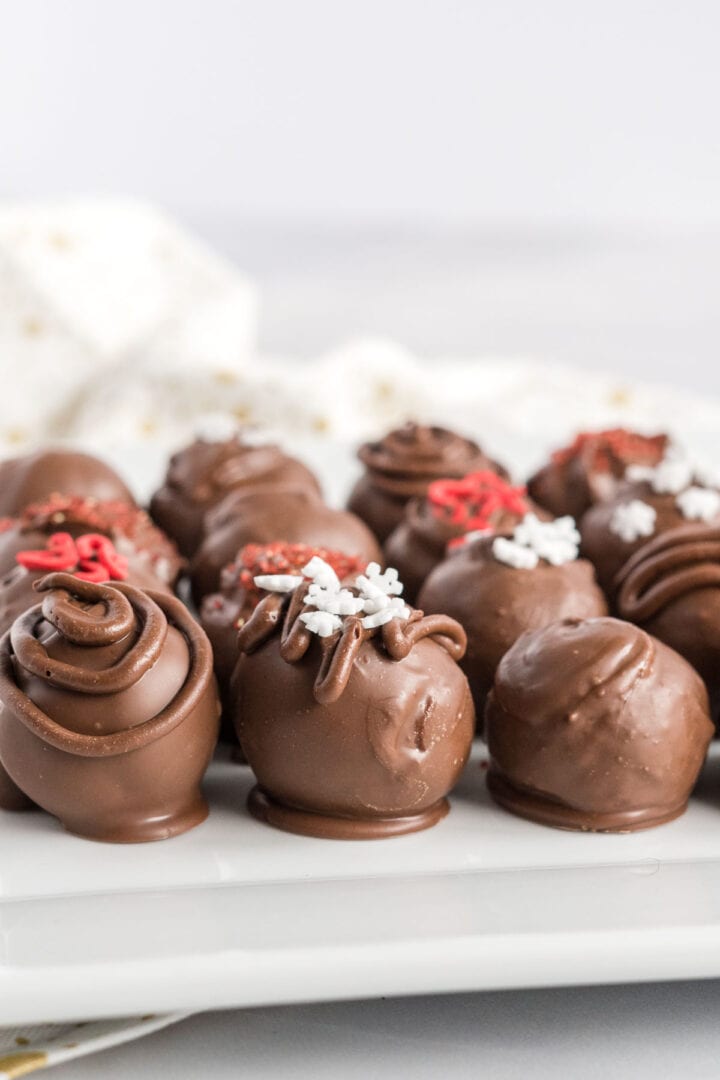 Chocolate Cream Cheese Truffles - Tastes of Homemade