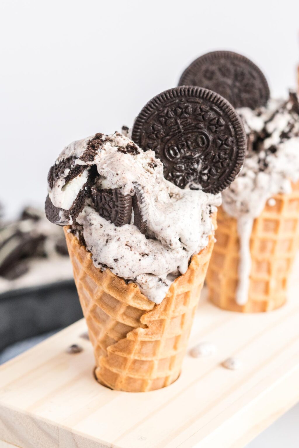 No-Churn Oreo Ice Cream - Tastes of Homemade