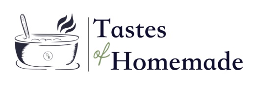 Cranberry Martini (Crantini) - Tastes of Homemade