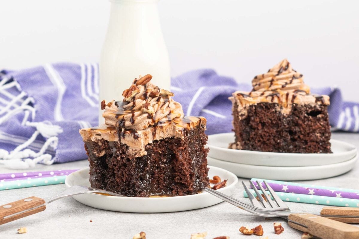 10 Easy Poke Cakes That Start with a Boxed Mix - Tastes of Homemade