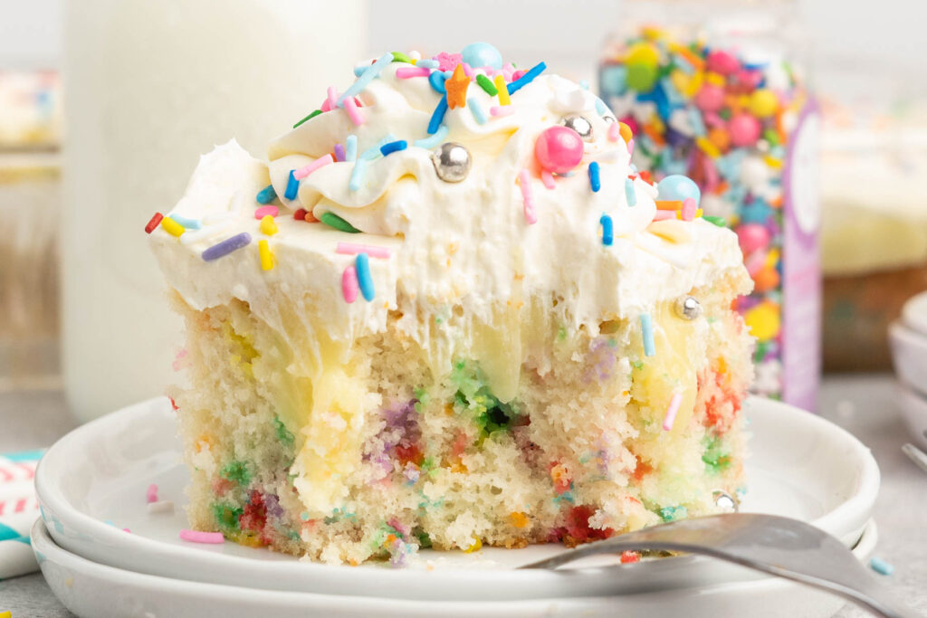 10 Easy Poke Cakes That Start with a Boxed Mix - Tastes of Homemade