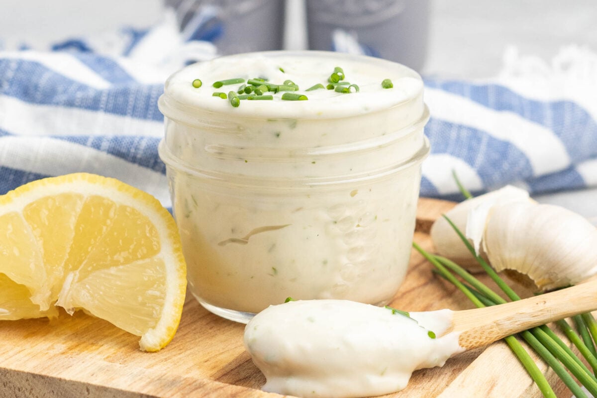 10 Creative Mayo Flavors to Try on Your Next Sandwich - Tastes of Homemade