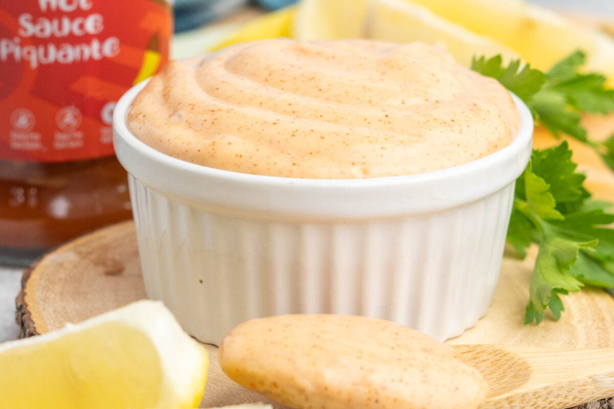 10 Creative Mayo Flavors to Try on Your Next Sandwich - Tastes of Homemade